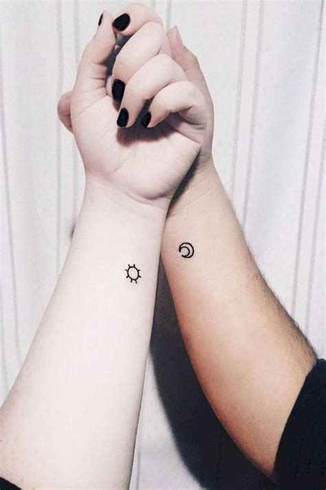 17 Tatuajes pequeños que te gustaría hacerte con tu hermana