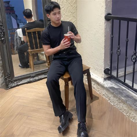 Listen To VẠn VẬt Thay ĐỔi VẬt ChẤt LÊn NgÔi Em Ơi Anh PhẢi LÀm Sao