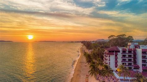โรงแรมระยองชาเล่ต์ Rayong Chalet Hotel Home
