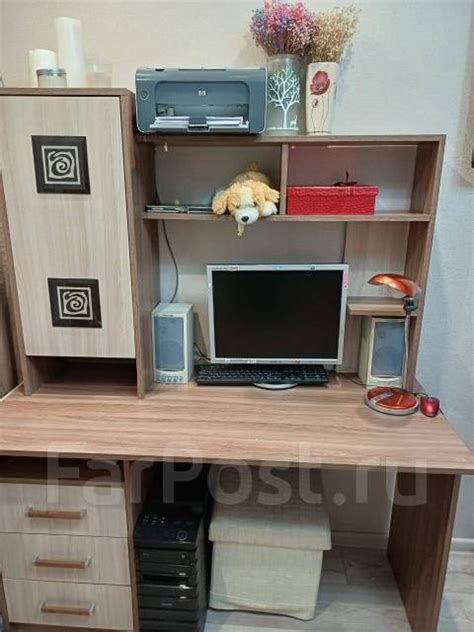 Продам стол письменный прямоугольный б у в наличии Цена 5 000₽ во