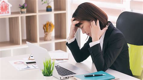 5 Effective Ways To Stop Feeling Overwhelmed