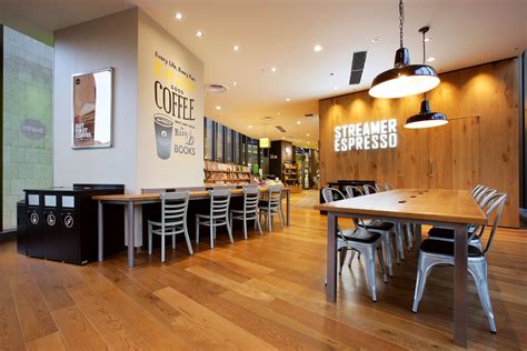 ファミマ！東京ガーデンテラス店 多店舗 Projects 実績紹介 ノムラアークス Nomura Archs Co Ltd