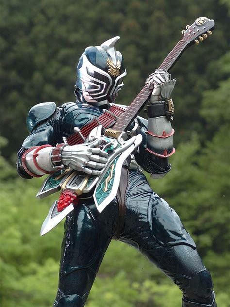 仮面ライダー轟鬼 仮面ライダー図鑑 東映 仮面ライダー 轟 特撮ヒーロー