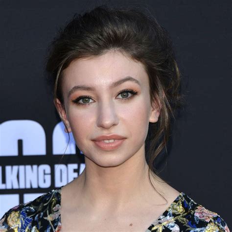 Enid The Walking Dead Actress 60 Photos Moonagedaydreamfilm