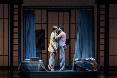 Il Bacio Della Donna Ragno Lemozionante Musical Recensione Teatro