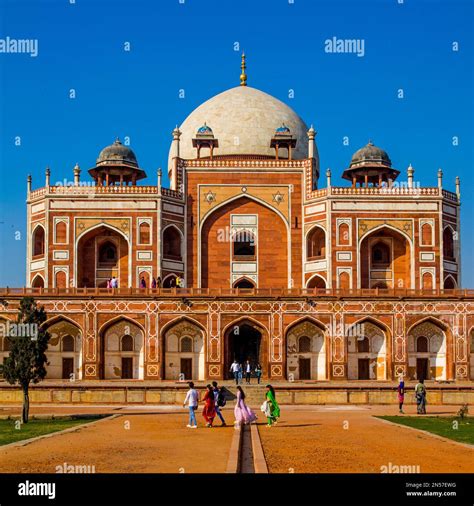 Tomb Of Humayun UNESCO World Heritage Site Delhi Delhi India Stock Photo Alamy
