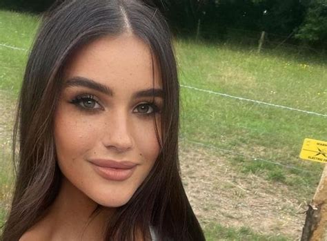 Beauty Girls 32 Pics Beauty Girls 32 Pics