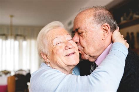 Sex Im Alter 4 Typische Probleme Und Wie Paare Sie Lösen
