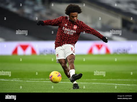 Arsenals Willian During The Warm Up Before The Premier League Match At