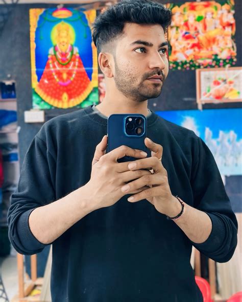 𝐑𝐚𝐡𝐮𝐥 𝐌𝐞𝐞𝐧𝐚 Itsrahul1221 • Instagram Photos And Videos