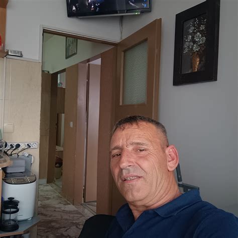Vanya Я да видим кой празнува днес