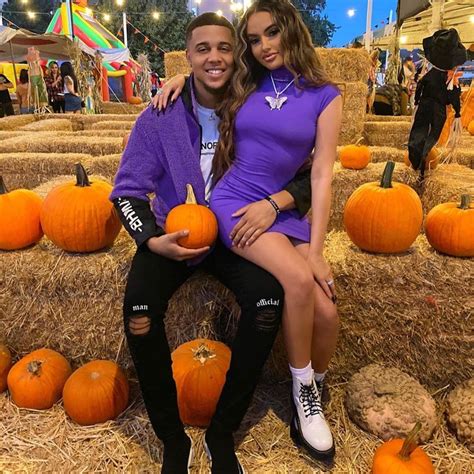 Pin Heyitstati01🦋 Couples Fitness Couple Pictures