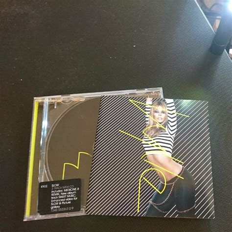 Kylie Minogue Slow Cd Single 興趣及遊戲 收藏品及紀念品 明星周邊 Carousell