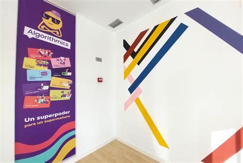 La Escuela Internacional De Programación Algorithmics Llega A León Menudo Es León