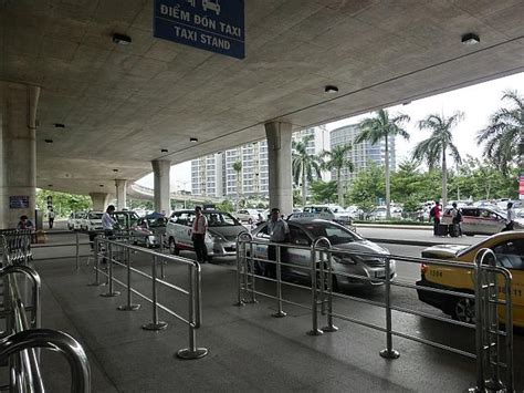 タンソンニャット国際空港⇔ホーチミン市内までの交通事情 ベトナムナビ