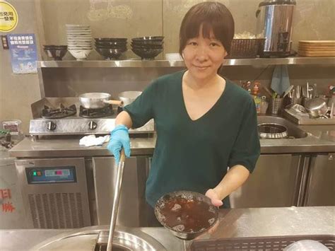 《台南》新市莊記冰店 銅板價燒仙草最美味 翻爆 翻報