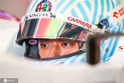 F1阿布扎比18英寸轮胎测试：周冠宇代表车队参加 搜狐大视野 搜狐新闻