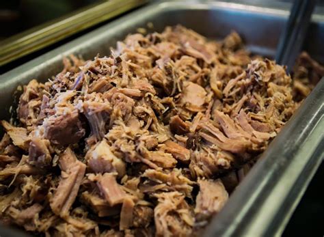 8 Restaurant Chains That Serve The Best Carnitas