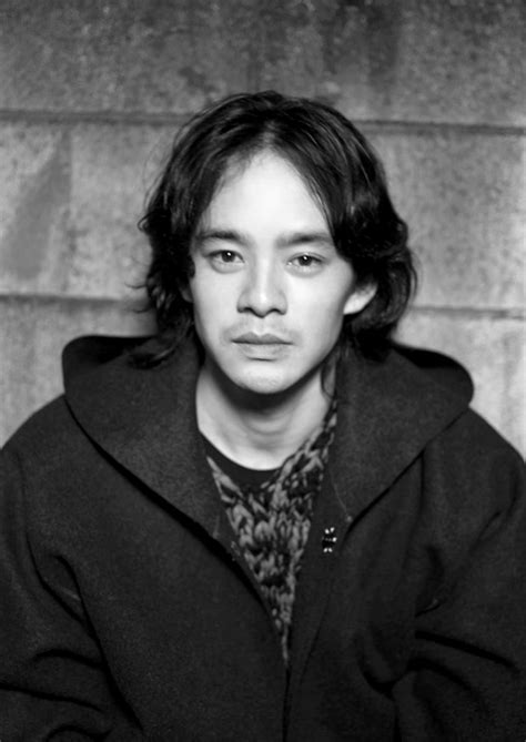 池松壮亮、元フィギュアスケート選手のコーチに『ぼくのお日さま』今秋公開 いい音＆大画面。心豊かな暮らし Fy7d