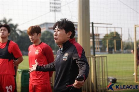 2025시즌 우승 후보는 4개 구단 사령탑 한목소리로 전력 보강한 울산과 서울선수단 퀄리티 좋다 Md현장