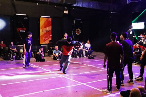 บรรยากาศการแข่งขัน Freshjam2018🕺💃 ที่รวบรวมนักเต้น Bboy และ Rapper ทั้ง