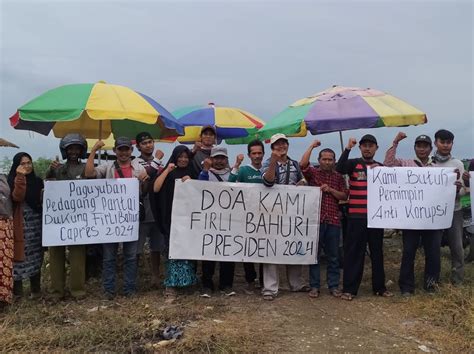 Ada Ada Aja Ini Alasan Pedagang Pantai Carita Dukung Firli Maju