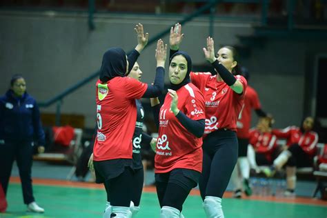 سيدات طائرة الأهلي يتأهل لنصف نهائي الدوري بعد الفوز على المقاولون