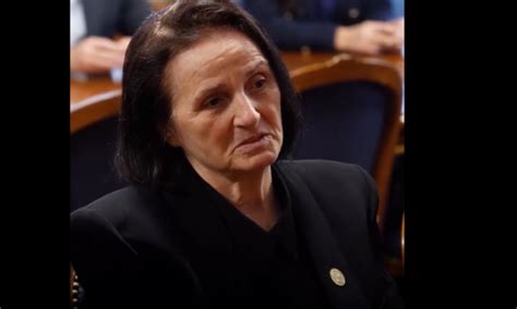 Fjalët E Fana Rugovës Në Videon E Ldk Së Do Zoti Na Jep Mend E Dimë Me Rujt Pavarësinë