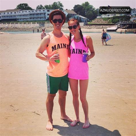 Kaleigh Cronin Feet Aznudefeet