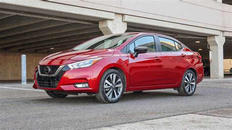 2021 Nissan Versa First Drive Review Autotrader Ca
