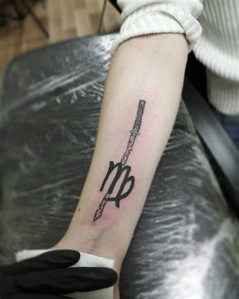 Знак зодіаку татуювання дівчина 74 фото