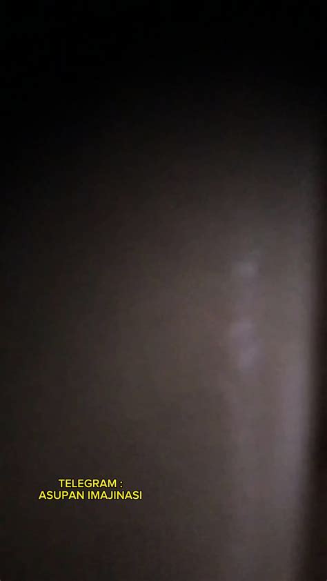 Ngintip Mandi Cantik Susu Besar