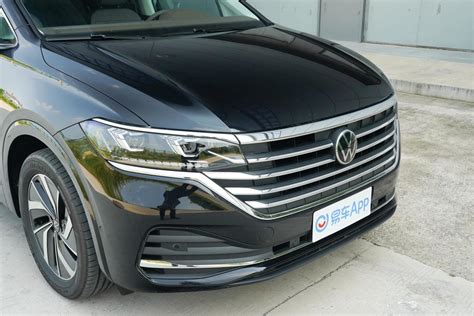 威然380TSI 尊驰版前格栅侧俯拍图片 汽车图片大全 易车