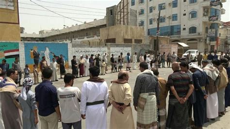 بالصور وقفات إحتجاجية في الحديدة تندد بجرائم العدوان يمني برس