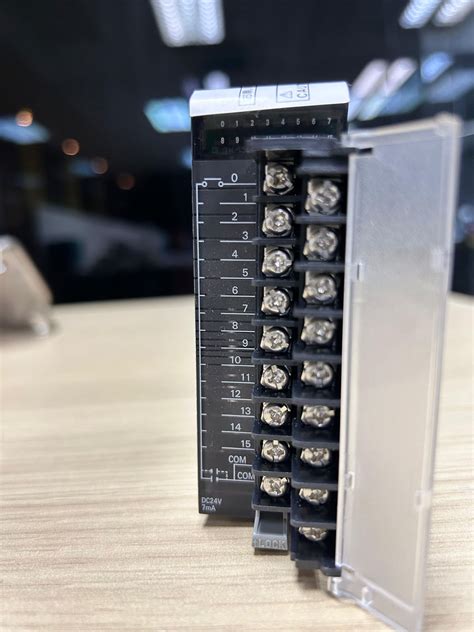 Omron Cj1w Id211 Input Unit Singapore Used Equipment Marketplace