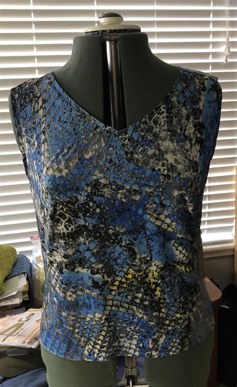 Simplicity Misses Knit Tops 5502 Pattern Review By Jennifer Shaw