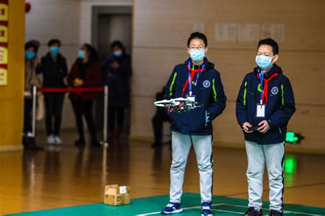 小小无人机承载大大航天梦，上海市青少年无人机大赛拉开战幕