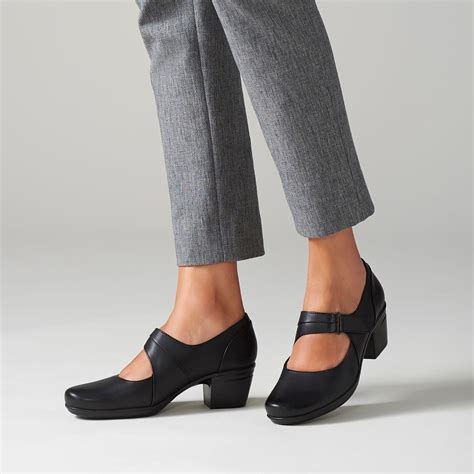 Clarks Collection Womens Emslie Lulin Mary Jane Pumps