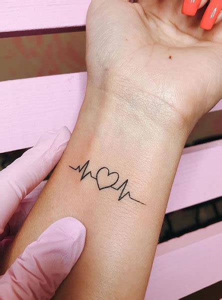 تاتو ضربان قلب خاص ترین طرح های خالکوبی ضربان قلب آموزشگاه رز سرخ