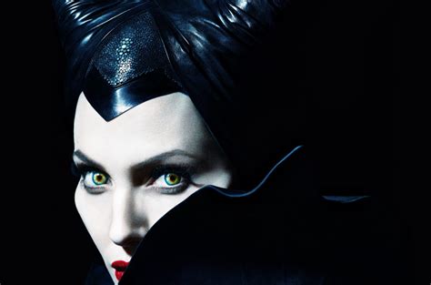 Maleficent Angelina Jolie Wallpaper Hd Wallpapers
