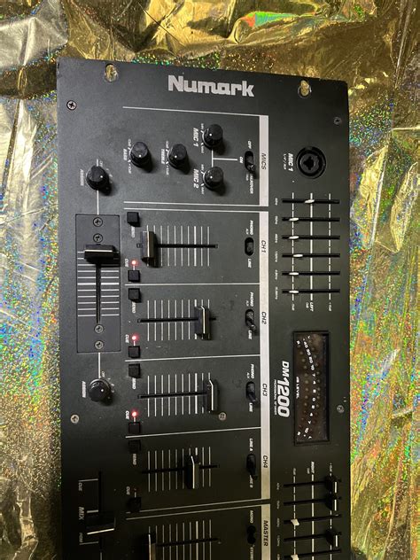 Numark Dm1200 Mixer Dj Pro