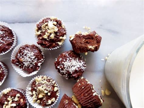 5 Ingredient Chocolate Brazil Nut Balls Recipe