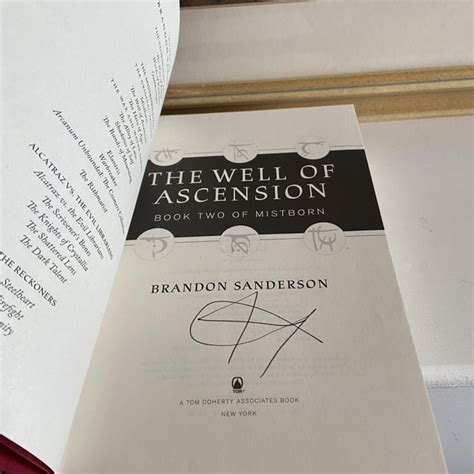 Has Brandons Signature Been Forged Rbrandonsanderson