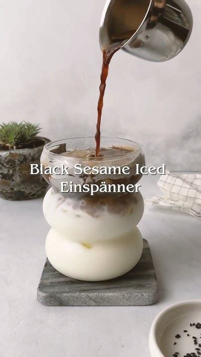 Black Sesame Iced Einspanner Shorts Einspannercoffee Latte Youtube