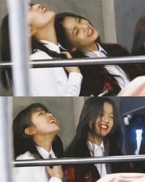 张元英 安宥真 花瓣网