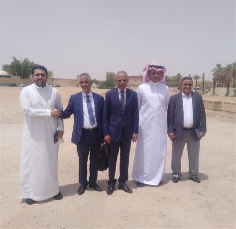 وزارة الإسكان تتسلم موقع بناء السفارة الموريتانية في السعودية الصحراء