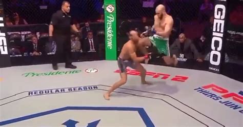 Mma El Violento Rodillazo A La Mandíbula Que Es Candidato A Uno De Los