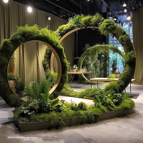 กำแพงต้นไม้ สนใจติดต่อ Line Naisuanshop ในปี 2025 การออกแบบสวน สวนแนวตั้ง การจัดภูมิทัศน์