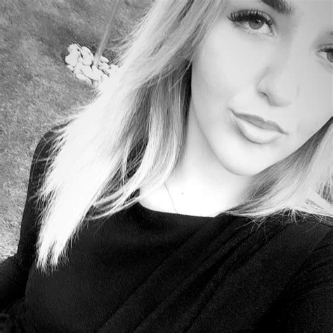 Stream Ruby Savannah Deonanan Music Listen To Songs Albums