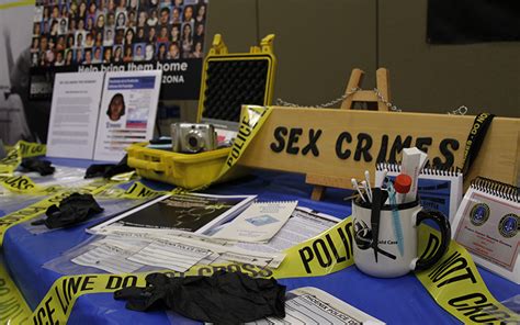 Phoenix Police Department Seeks To Diversify By Promoting Wide Array Of